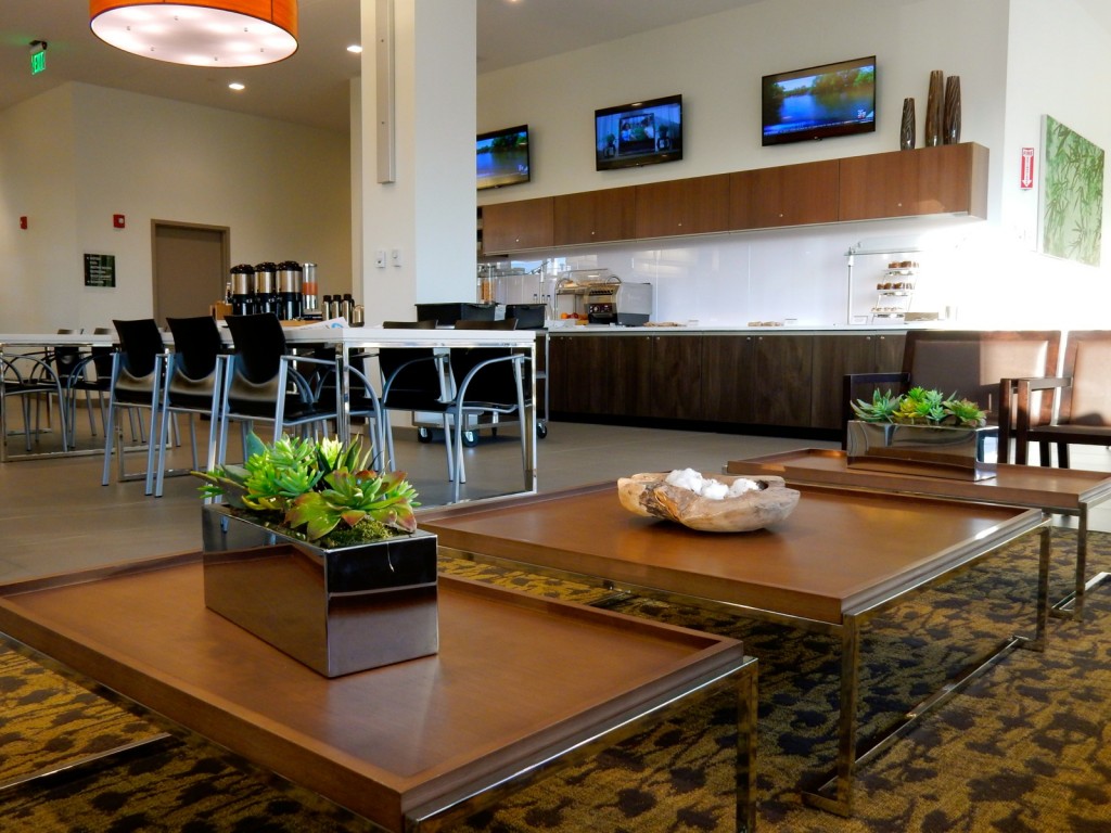 Three Great Hotels in the Boston Seaport District To Fit Every Budget ...