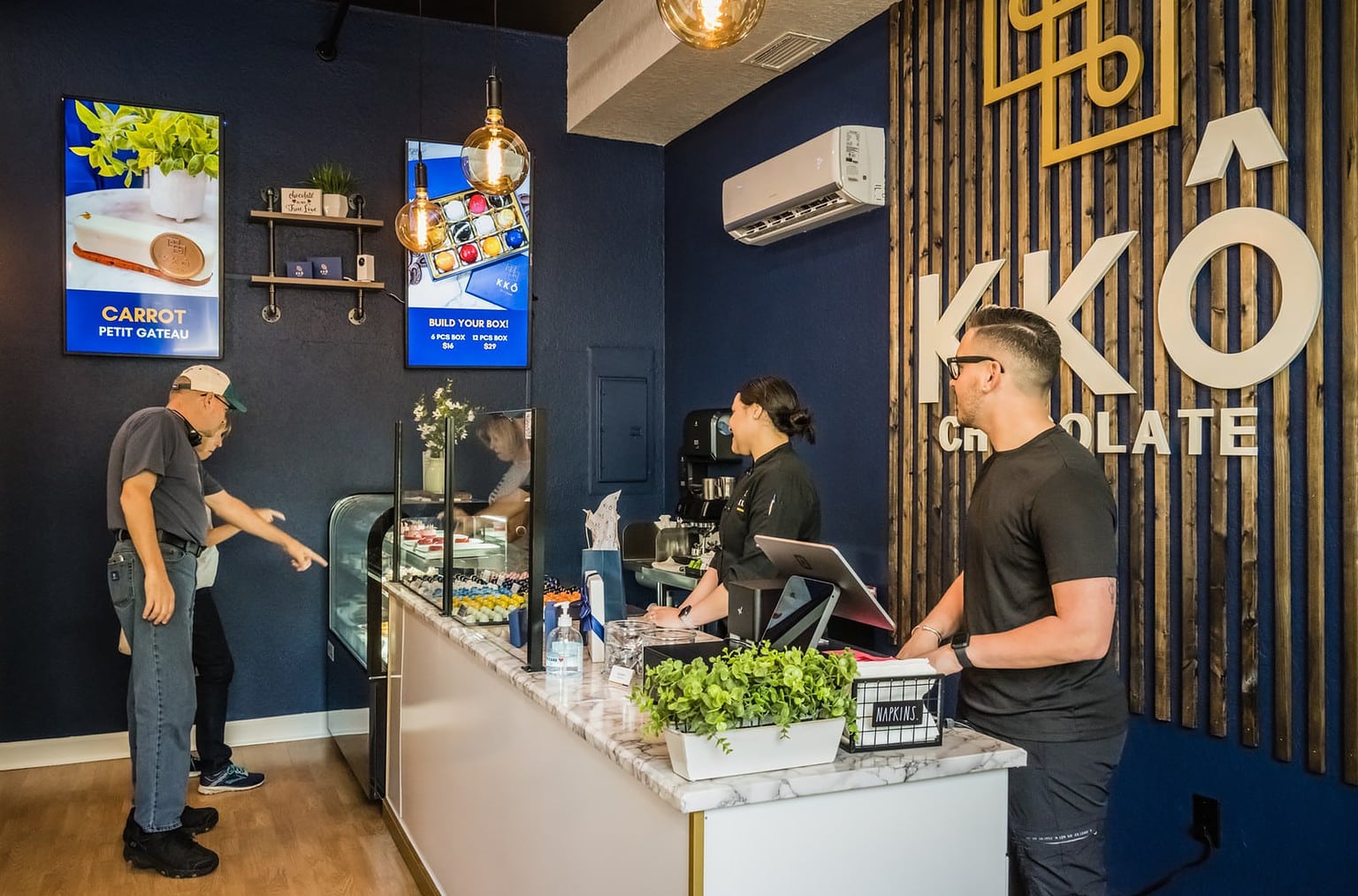 Mount Dora; Florida's Cutest Small Town (Romantic Getaway)