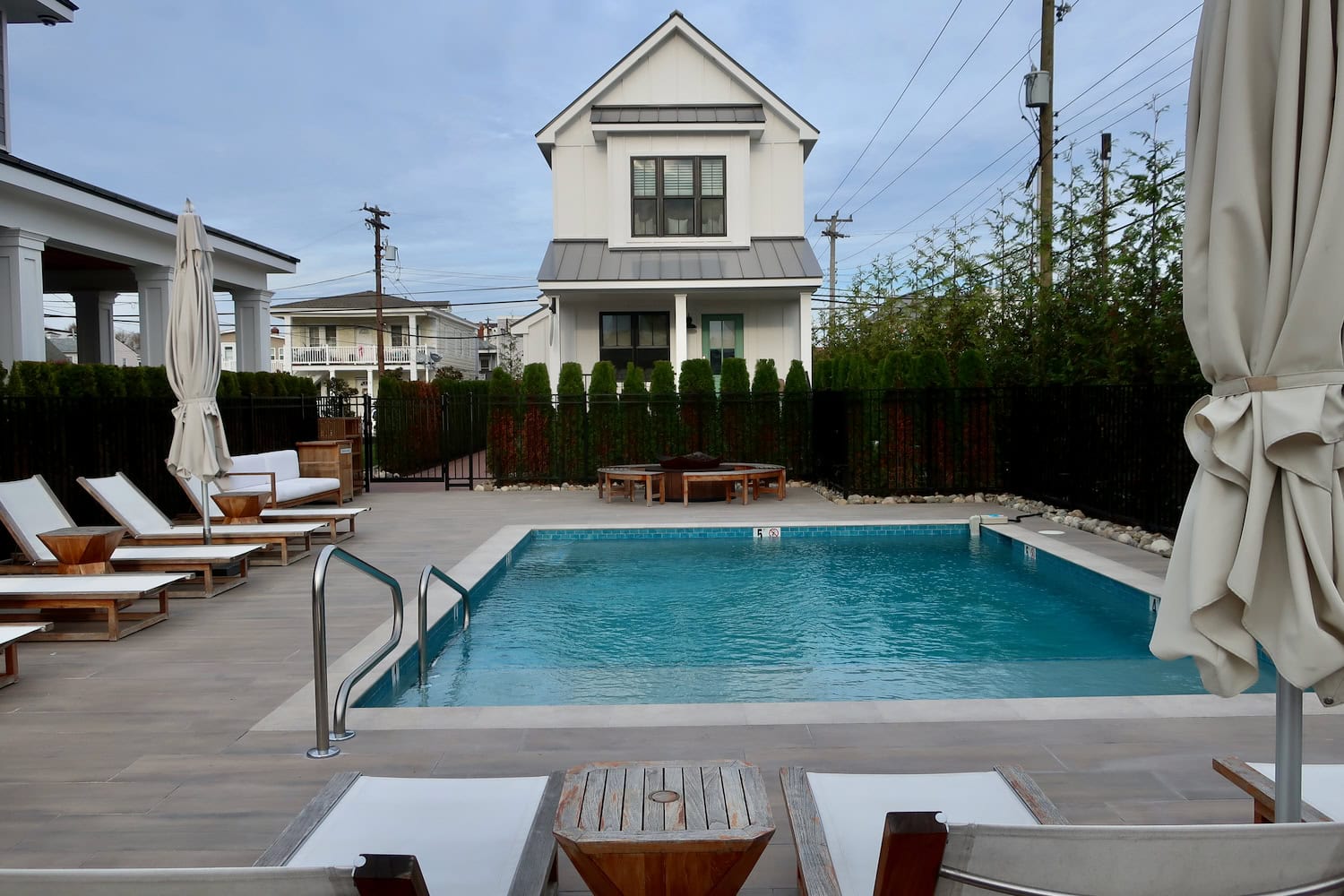 The Hen Houses: Private Swanky Digs in Wildwood NJ